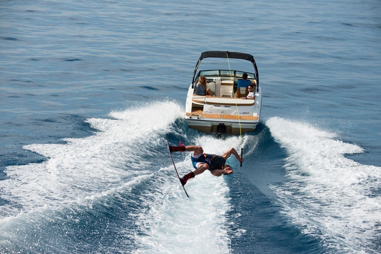 Your Guide to Purchasing the Perfect Wakeboarding Boat | Boatsetter