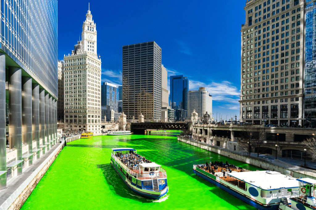Chicago Boating Guide: Destinations, Where to Launch, and More