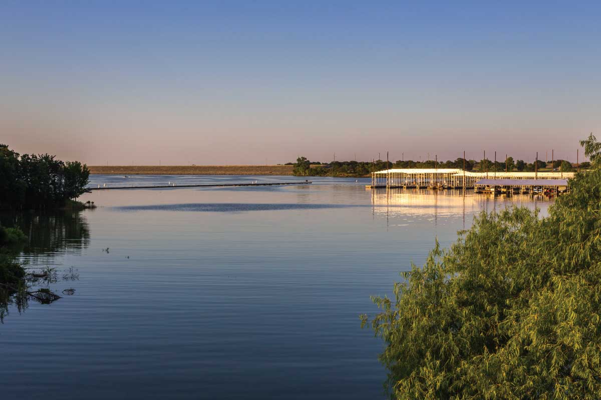Grapevine Lake Things to Do | Boatsetter