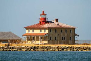 10 Most Haunted Lighthouses in the United States | Boatsetter