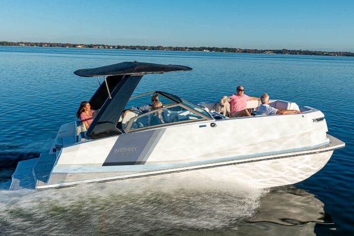 10 Best Pontoon Boats - Boatsetter