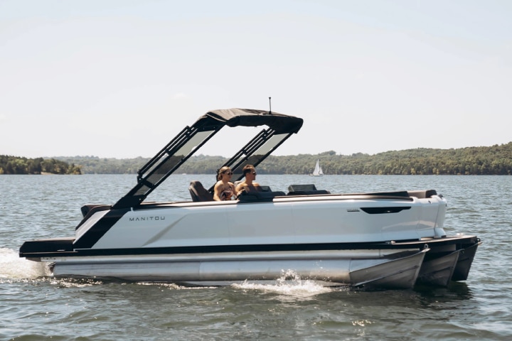 10 Best Pontoon Boats - Boatsetter